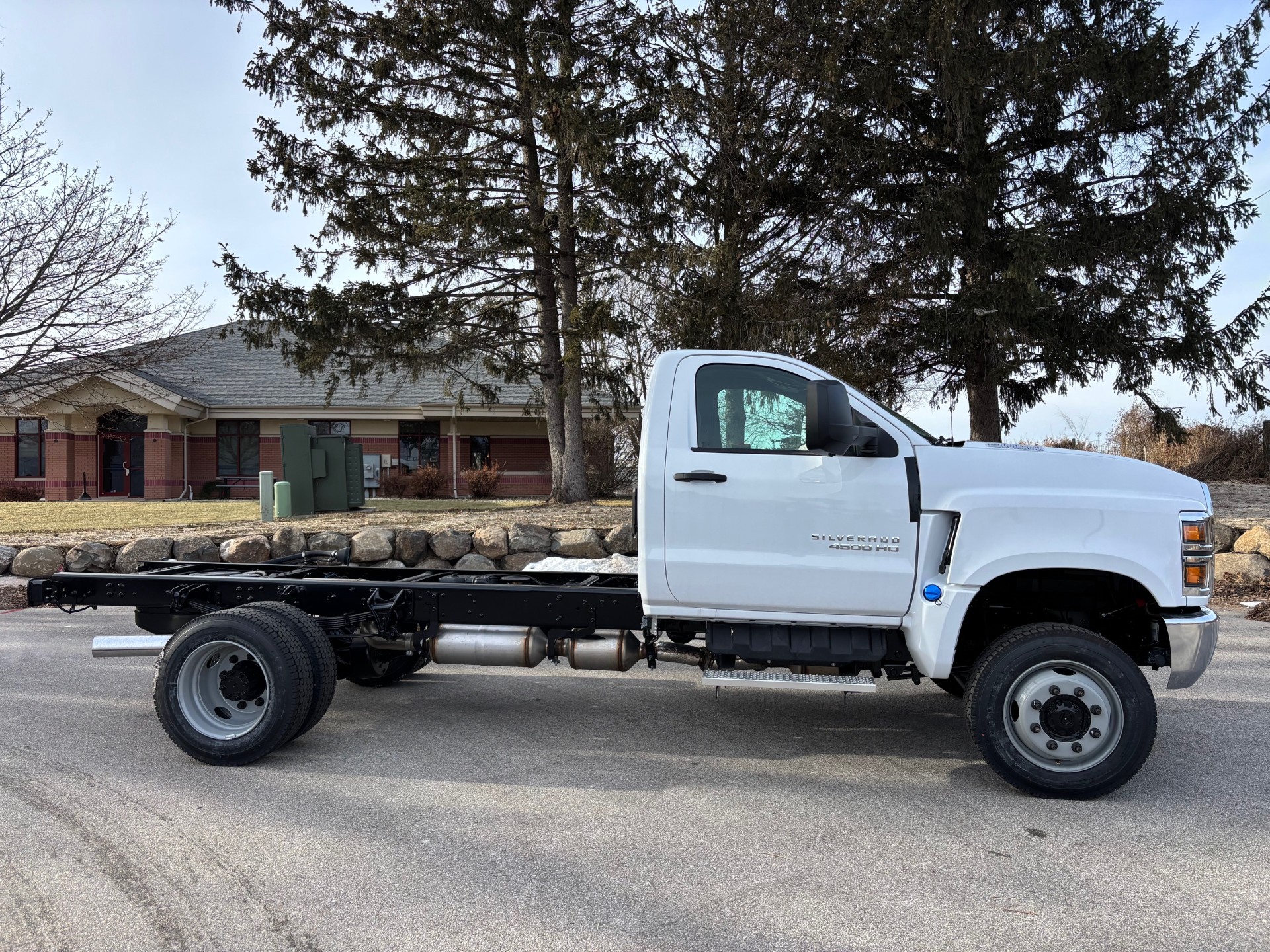 New 2024 Chevrolet Silverado 4500 HD Work Truck Regular Cab near ...